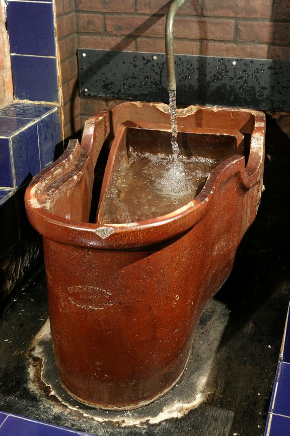 Tippler Toilet | Science Museum Group Collection