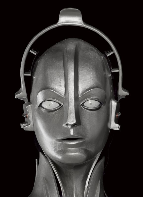 Replica of 'Maria' Robot from Fritz Lang's 1927 Film: ‘Metropolis ...