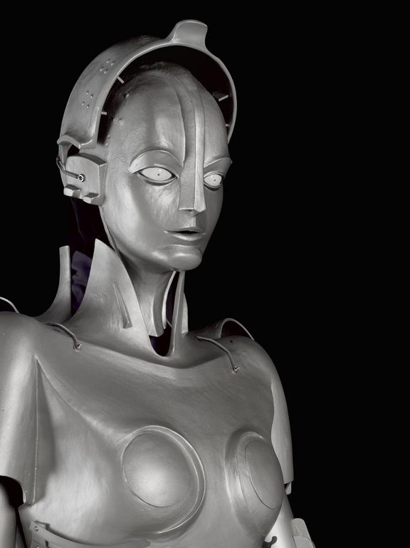 Replica of 'Maria' Robot from Fritz Lang's 1927 Film: ‘Metropolis ...