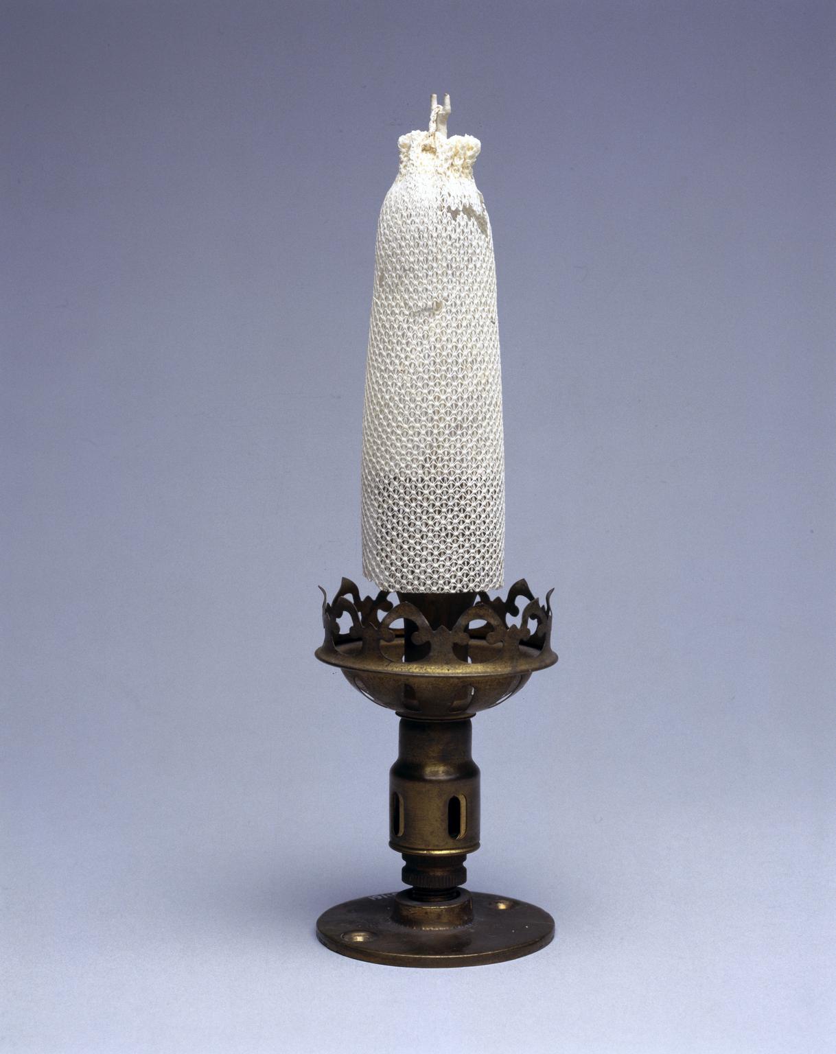 Welsbach type C gas burner, 1893 for upright mantle. | Science Museum ...