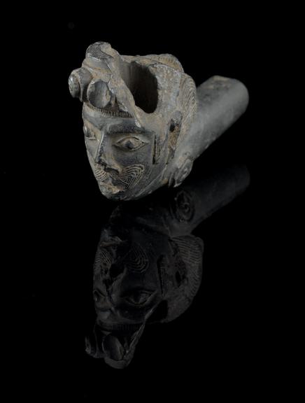 Argillite tobacco pipe | Science Museum Group Collection