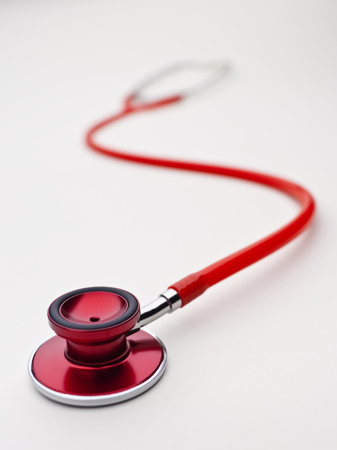 Red Yamasu stethoscope | Science Museum Group Collection