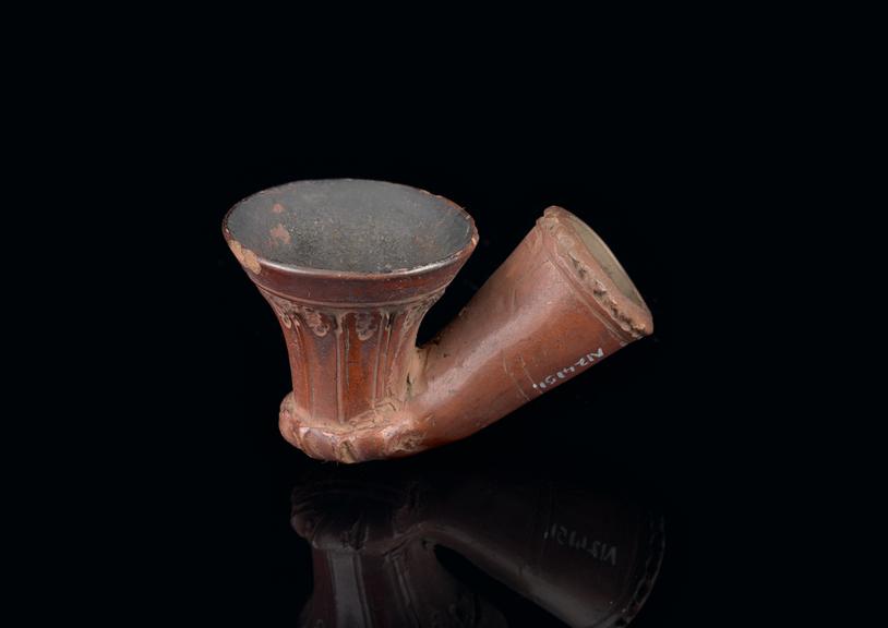 Red clay bowl and stem socket in one of chibouque pipe | Science Museum ...