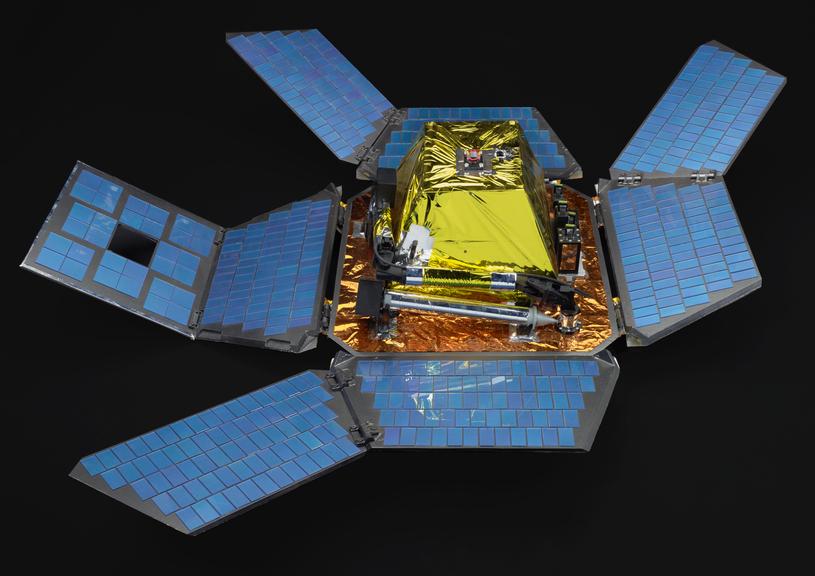 First industry (Matra Marconi Space) model of the Beagle 2 Mars lander ...
