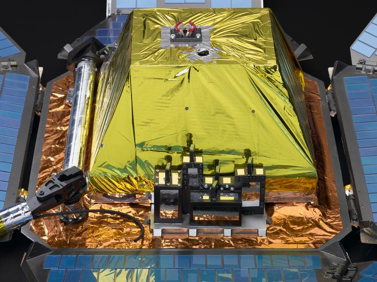 First industry (Matra Marconi Space) model of the Beagle 2 Mars lander ...