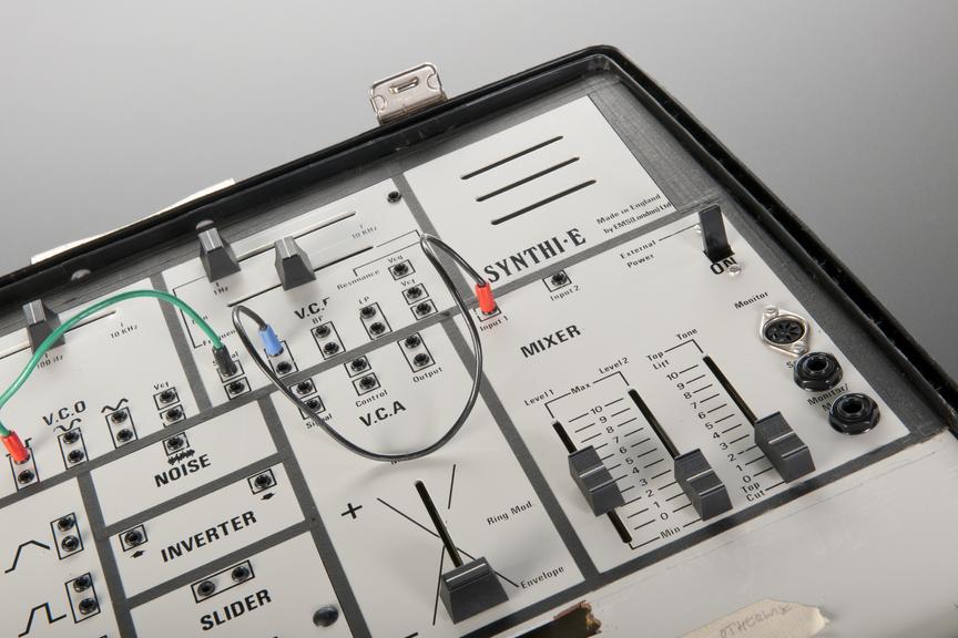 Prototype Synthi-E briefcase synthesizer. | Science Museum Group Collection