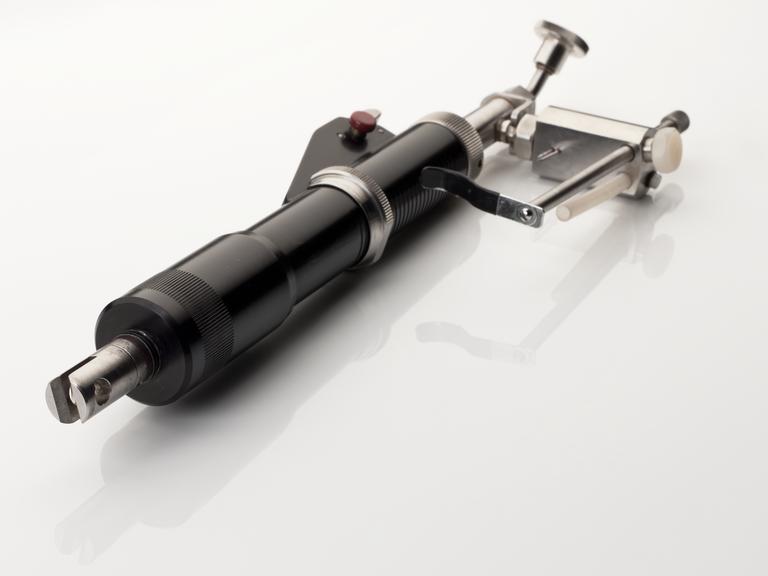 "PORT-O-JET" Multidose Jet Injection Apparatus | Science Museum Group ...