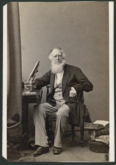 18 Carte de Visite portrait photographs of Victorian scientists &c ...