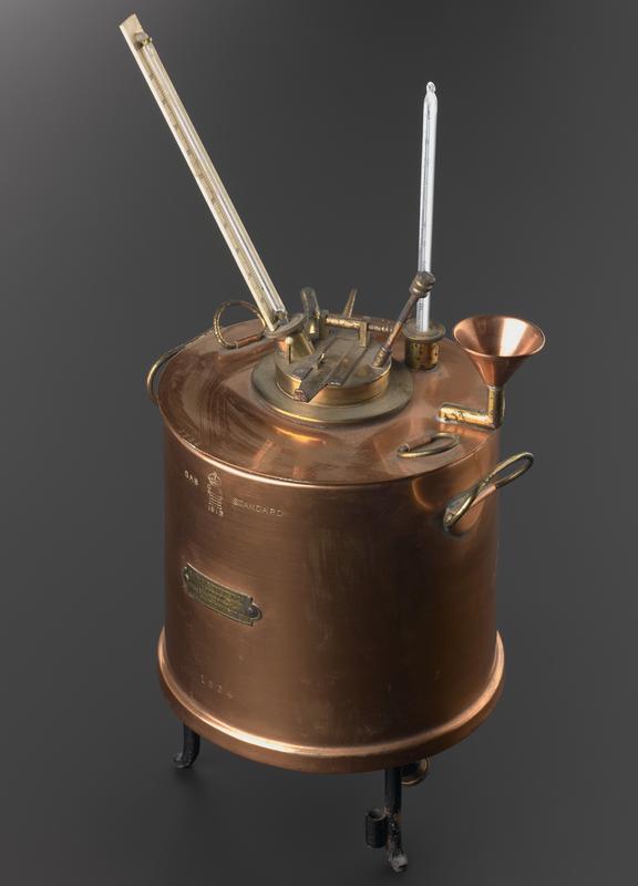 Abel-Pensky's flash point apparatus. No.1534. | Science Museum Group ...