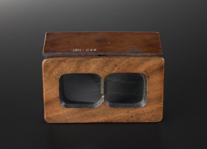 Pocket stereoscope | Science Museum Group Collection