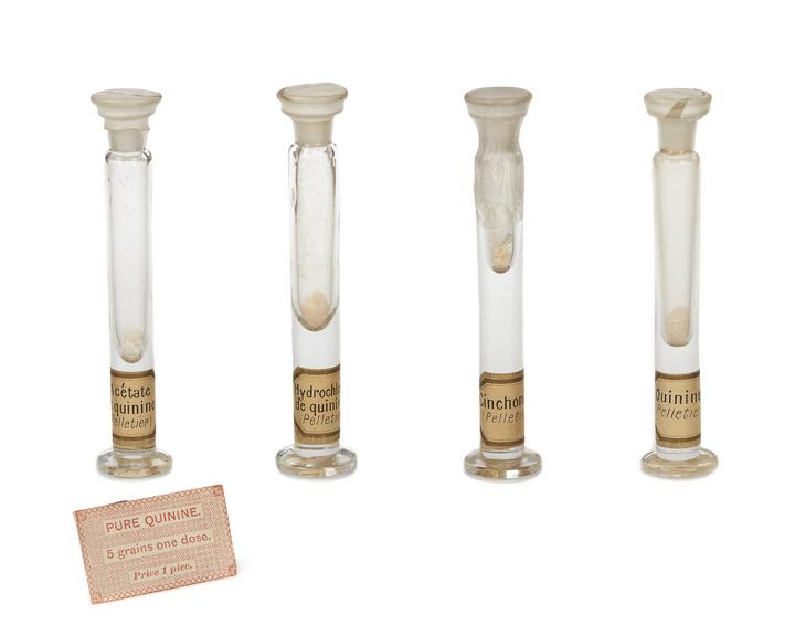 Packet of pure quinine powder | Science Museum Group Collection