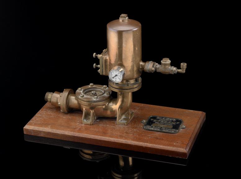 Model of ‘Blake’s “Hydram” hydraulic ram | Science Museum Group Collection