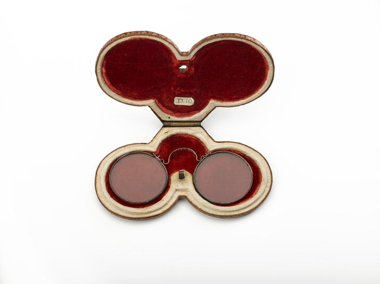 Pair of spectacles (pince nez?), silver plated brass | Science Museum ...