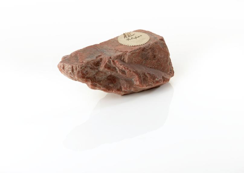 Specimen of raw felspar | Science Museum Group Collection