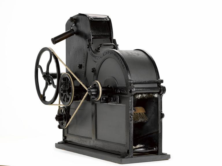 Hand powered cottage saw gin | Science Museum Group Collection