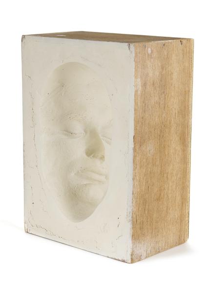 Face mask used to study the illusion of depth reversal | Science Museum ...
