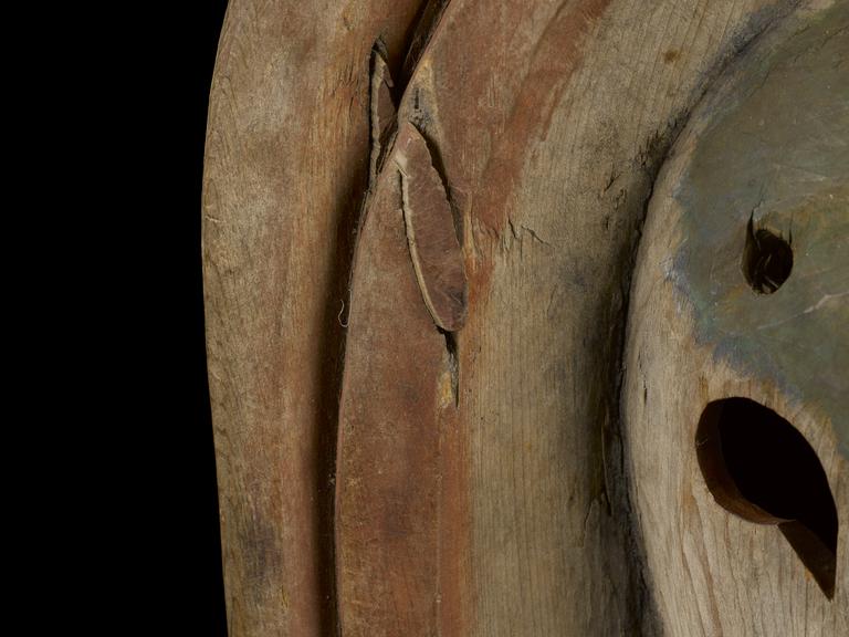 Wooden mask | Science Museum Group Collection