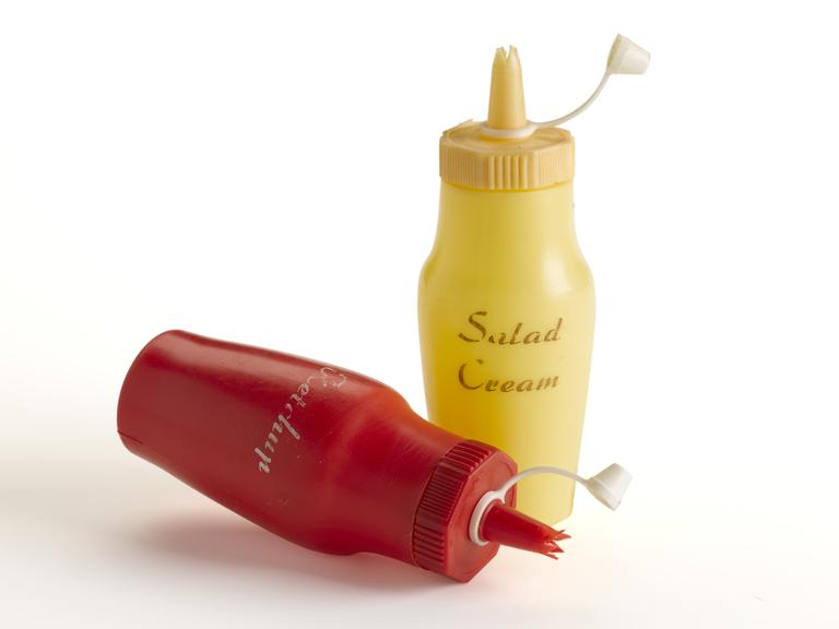 Items from MRC Common Cold Unit | Science Museum Group Collection