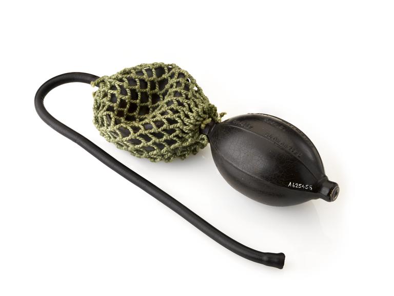 Hand bellows for use with anaesthetic inhaler of spray | Science Museum ...