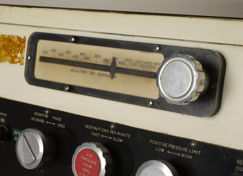 Cape Ventilator for therapeutic use by Cape Engineering Co. Ltd ...