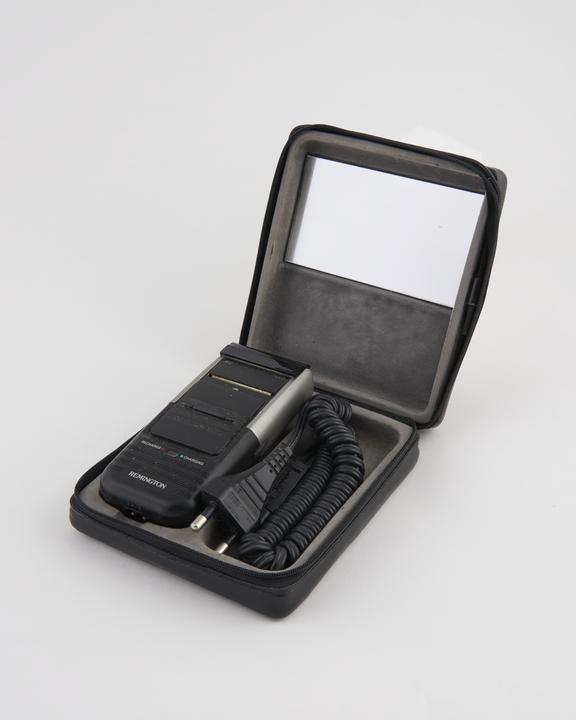 Remington 9000 series re-chargeable electric razor | Science Museum ...