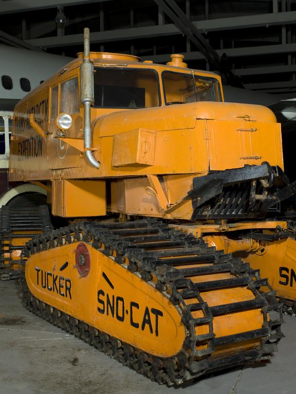 Sno-Cat Model 743 Tracked Vehicle | Science Museum Group Collection