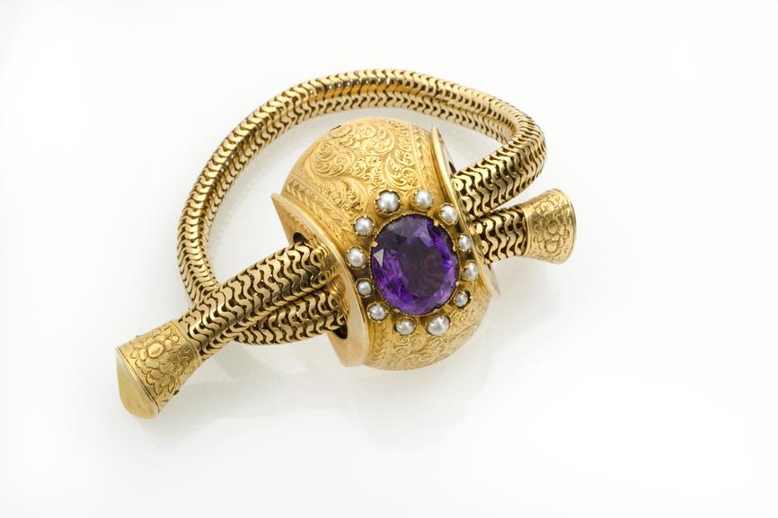Gold bracelet with amethyst and pearls, England, awarded for nursing in ...