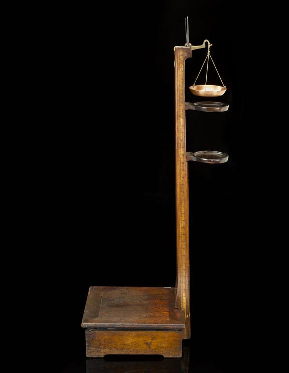 Weighing and measuring machine by John Joseph Merlin, London, 1760-1803 ...