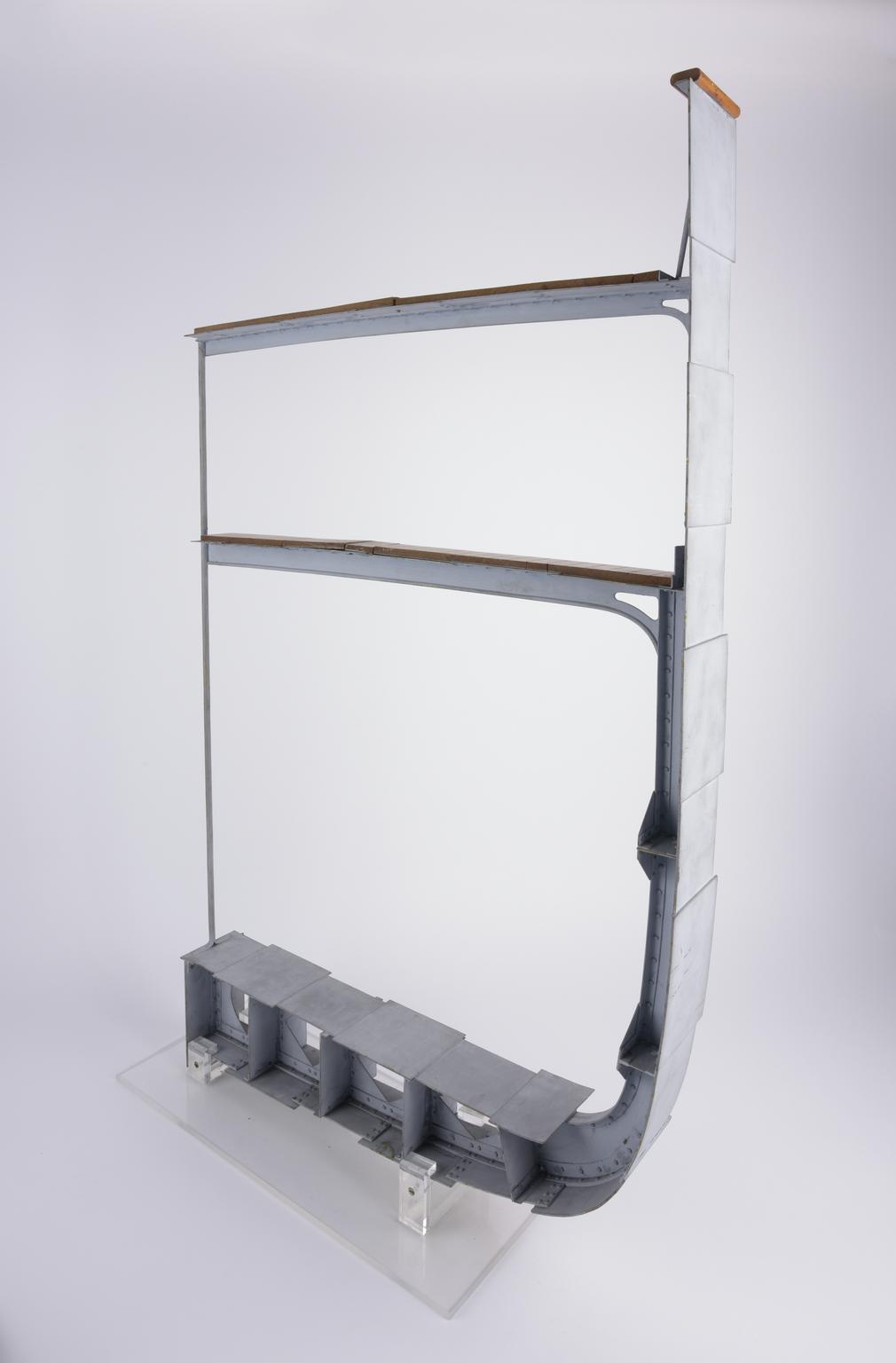 Model of half midship section of a double bottom merchant ship ...