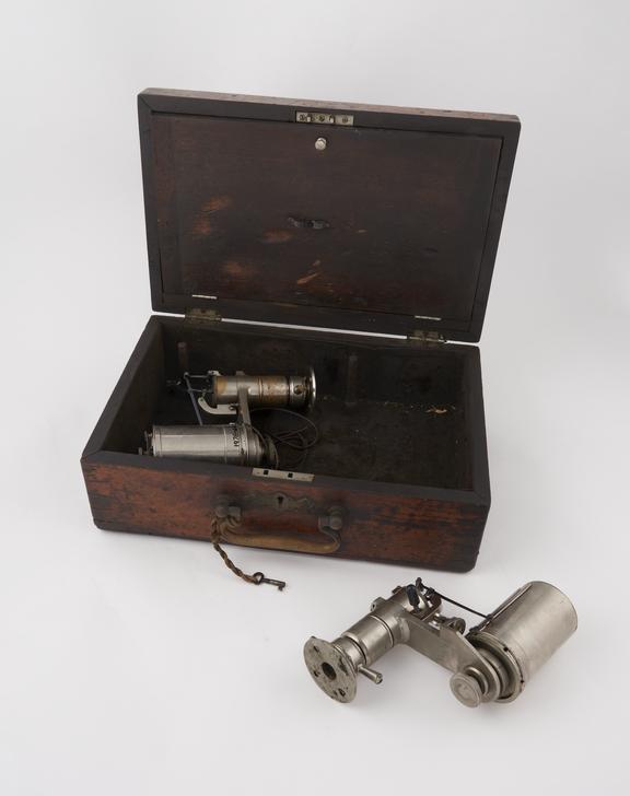 Crosby steam engine indicators | Science Museum Group Collection