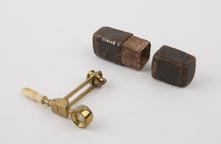 Botanic microscope folding into a leather case | Science Museum Group ...