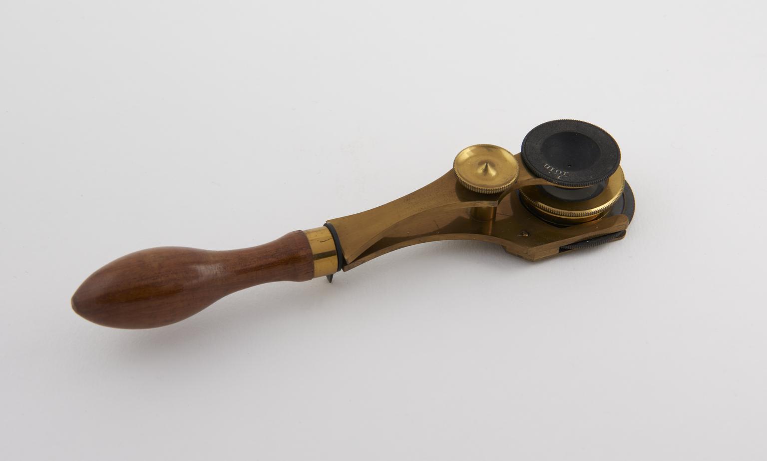 Ross hand microscope | Science Museum Group Collection