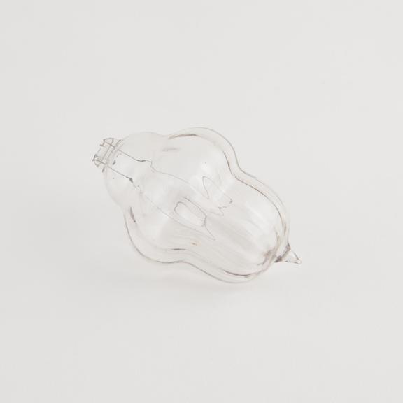 Incandescent lamp, decorative shape | Science Museum Group Collection