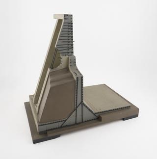 Model of retaining wall | Science Museum Group Collection
