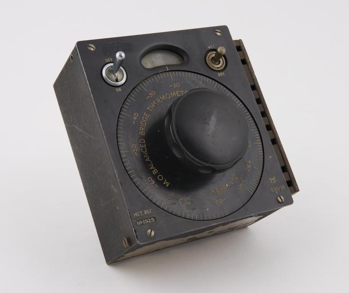 Balanced-bridge aircraft thermometer indicator Mark 2B. | Science ...