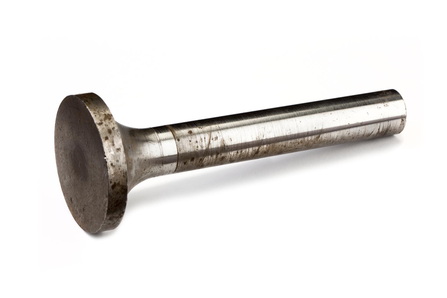 Inlet valve, Merlin 24 engine | Science Museum Group Collection