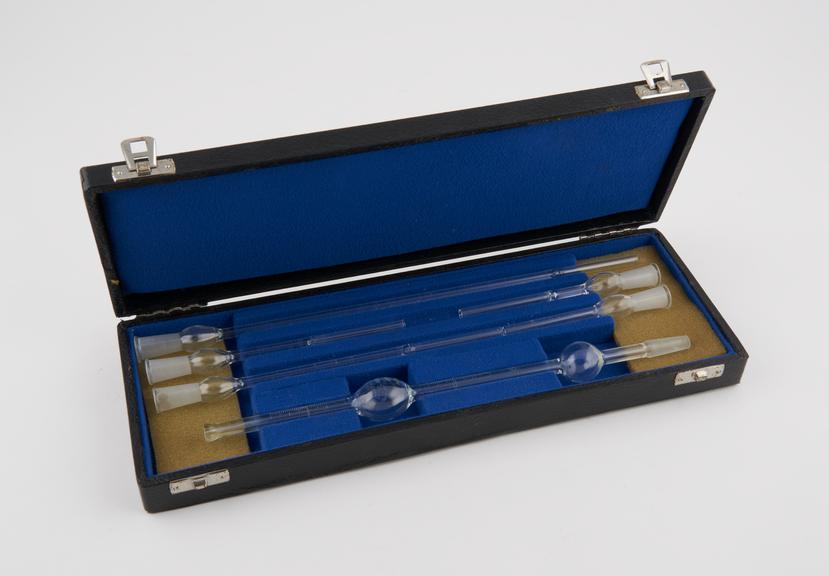 Traube-Gerhardt stalagmometer in case | Science Museum Group Collection