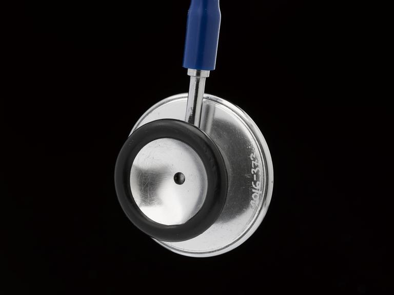 Stethoscope, with blue cord | Science Museum Group Collection