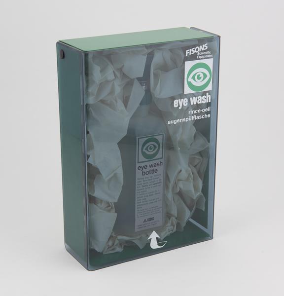 Laboratory eye-wash safety kit. | Science Museum Group Collection