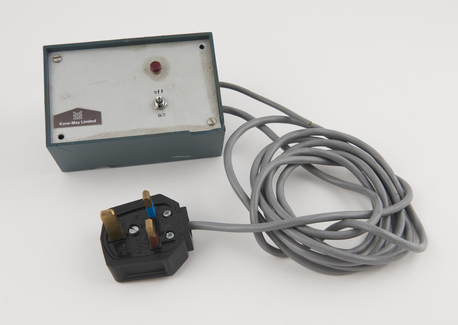 'Digitherm' digital electronic thermometer with probe and case ...