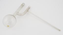 Claisen distillation flask | Science Museum Group Collection