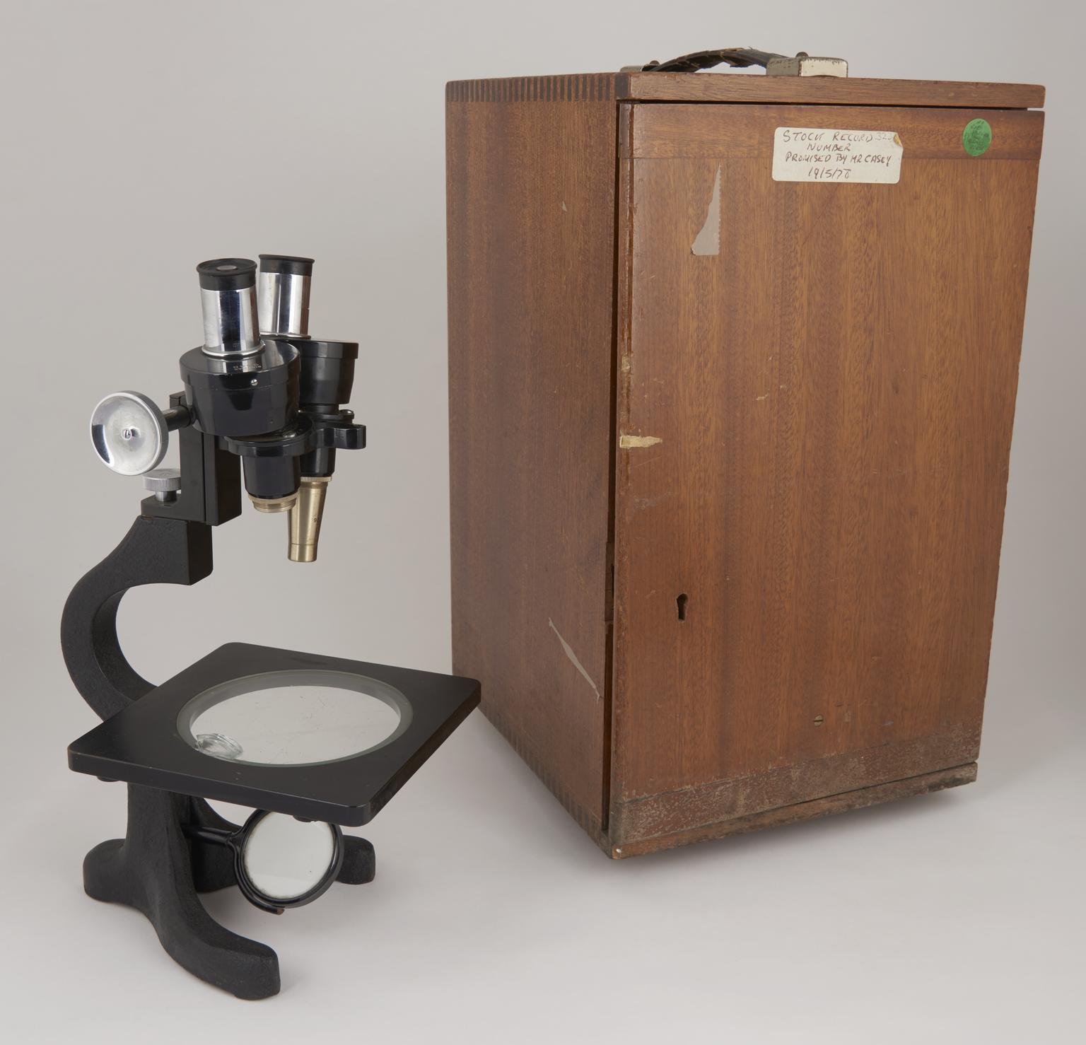 Stereoscopic microscope | Science Museum Group Collection
