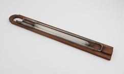Six's maximum and minimum thermometer | Science Museum Group Collection
