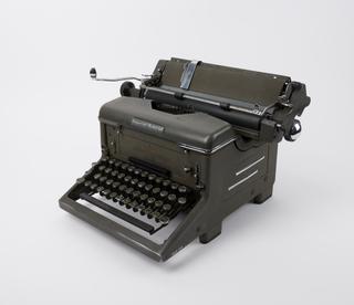 Imperial Typewriter Model 60, c.1951 | Science Museum Group Collection