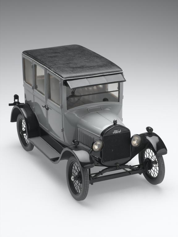 Scale model of 1926 Ford model T | Science Museum Group Collection