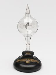 Radiometer with aluminium vanes and movable screens of clear mica ...