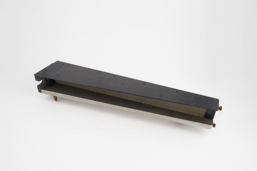 35-plate echelon diffraction grating by Adam Hilger Ltd. | Science ...