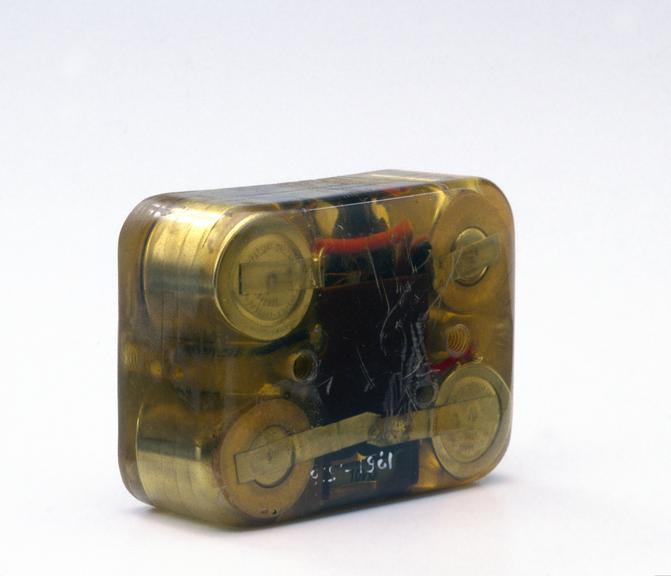 Cardiac pacemaker, London, England, 1961-1962 | Science Museum Group ...