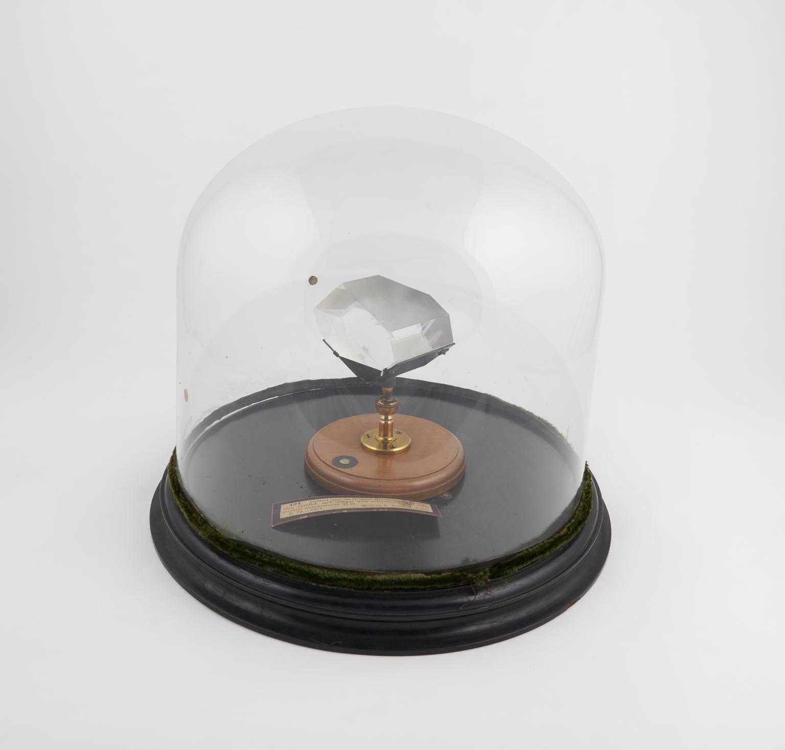 Iceland spar | Science Museum Group Collection