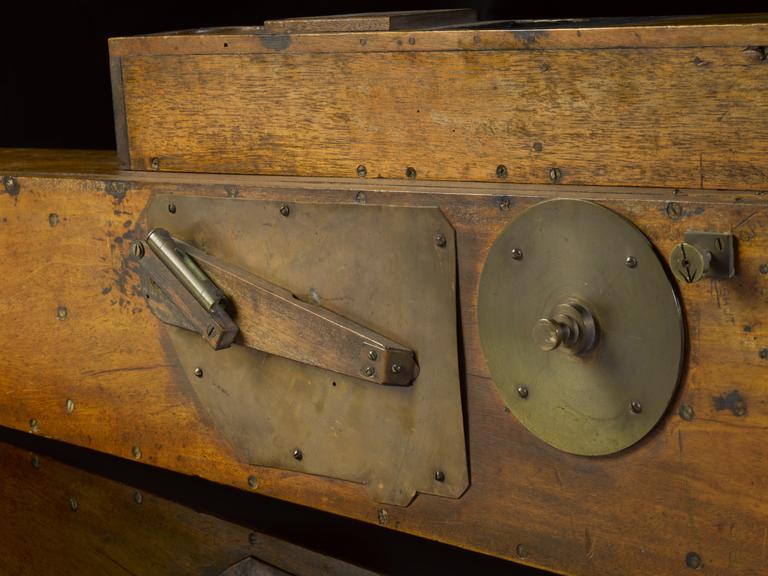 Gordon Dobson’s original ozone spectrograph | Science Museum Group ...